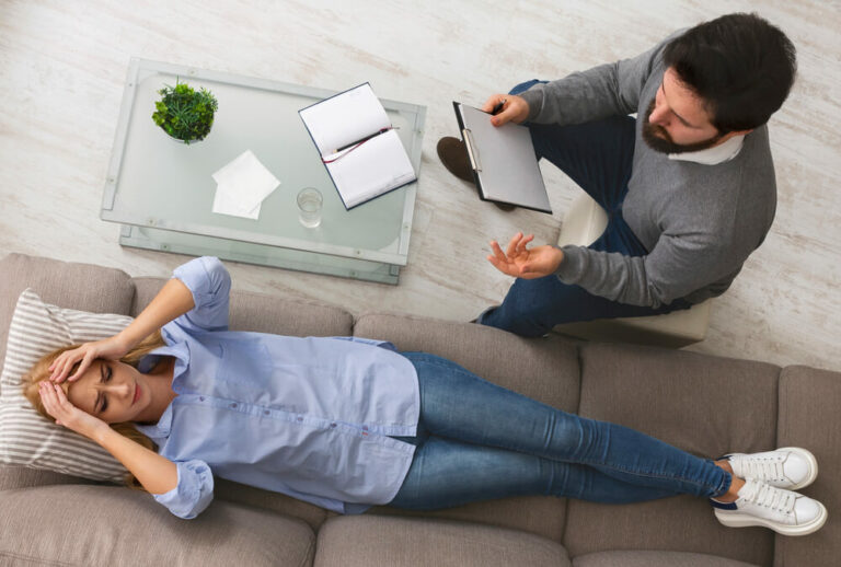 Seasonal Affective Disorder (SAD) - Symptoms & Treatment